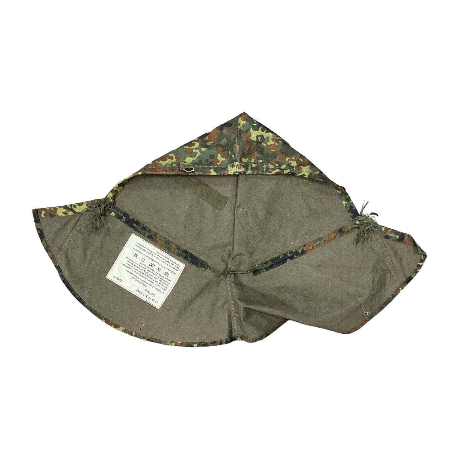 German Army Bundeswehr Flecktarn Zeltbahn Shelter/Poncho + Hood / Stow ...